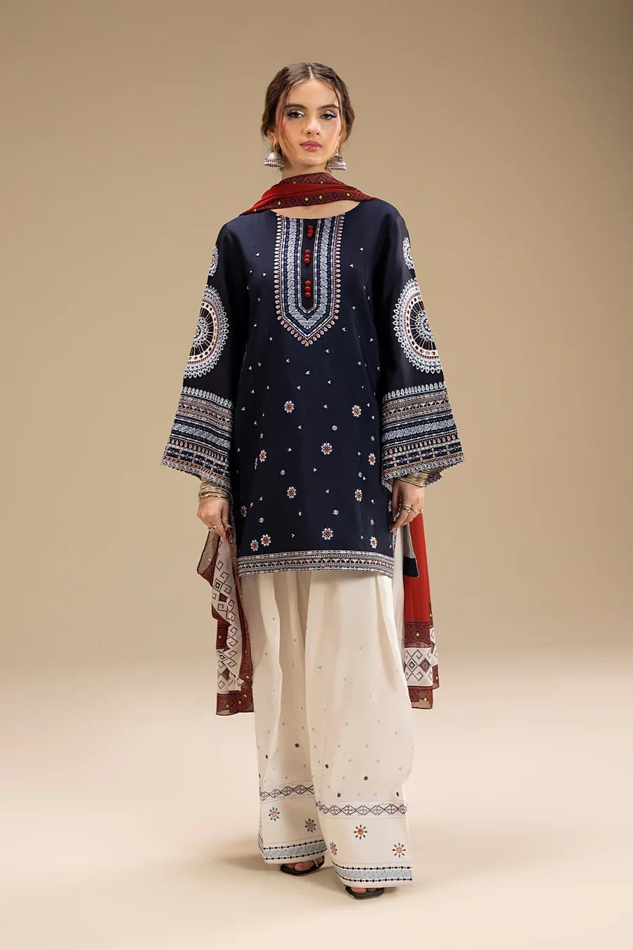 Summer Unstitched 3PCs Embroidered Lawn Dress With Monar Dupatta - 385 ...